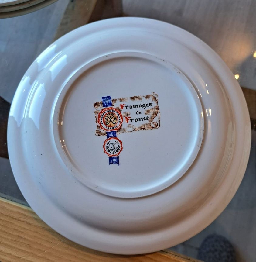 6 Vintage Cheese Plates From the 1950s, Highly Sought After, Very Good ...