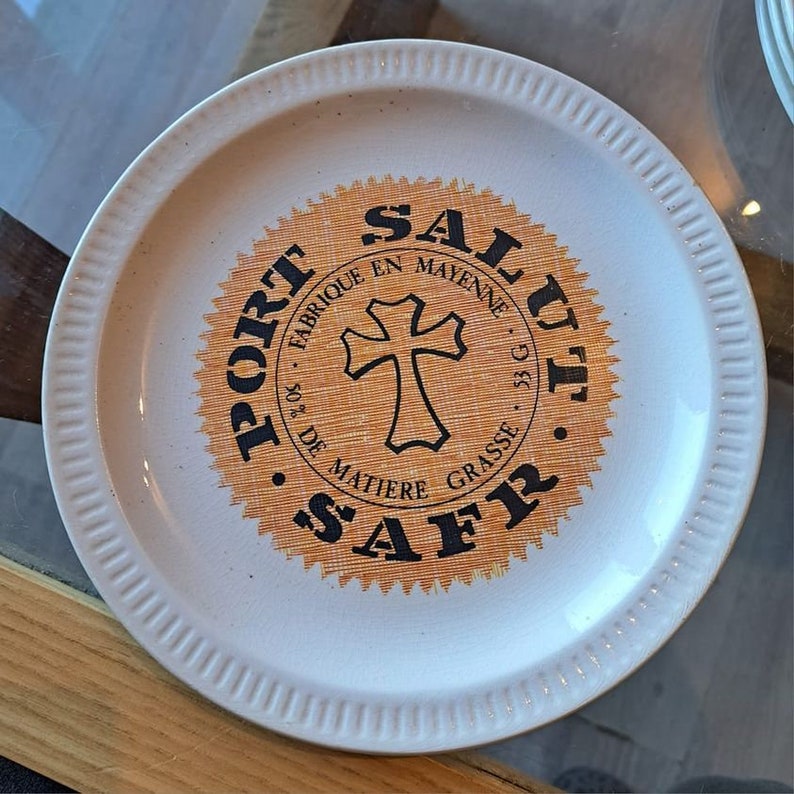 6 Vintage Cheese Plates From the 1950s, Highly Sought After, Very Good ...