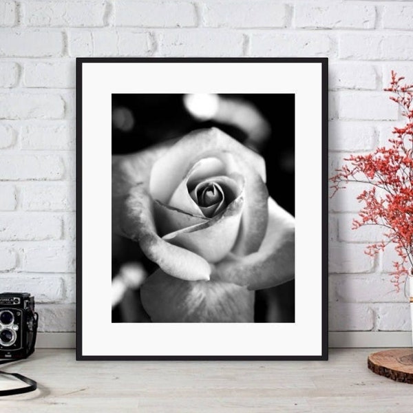 Bw Flower - Etsy
