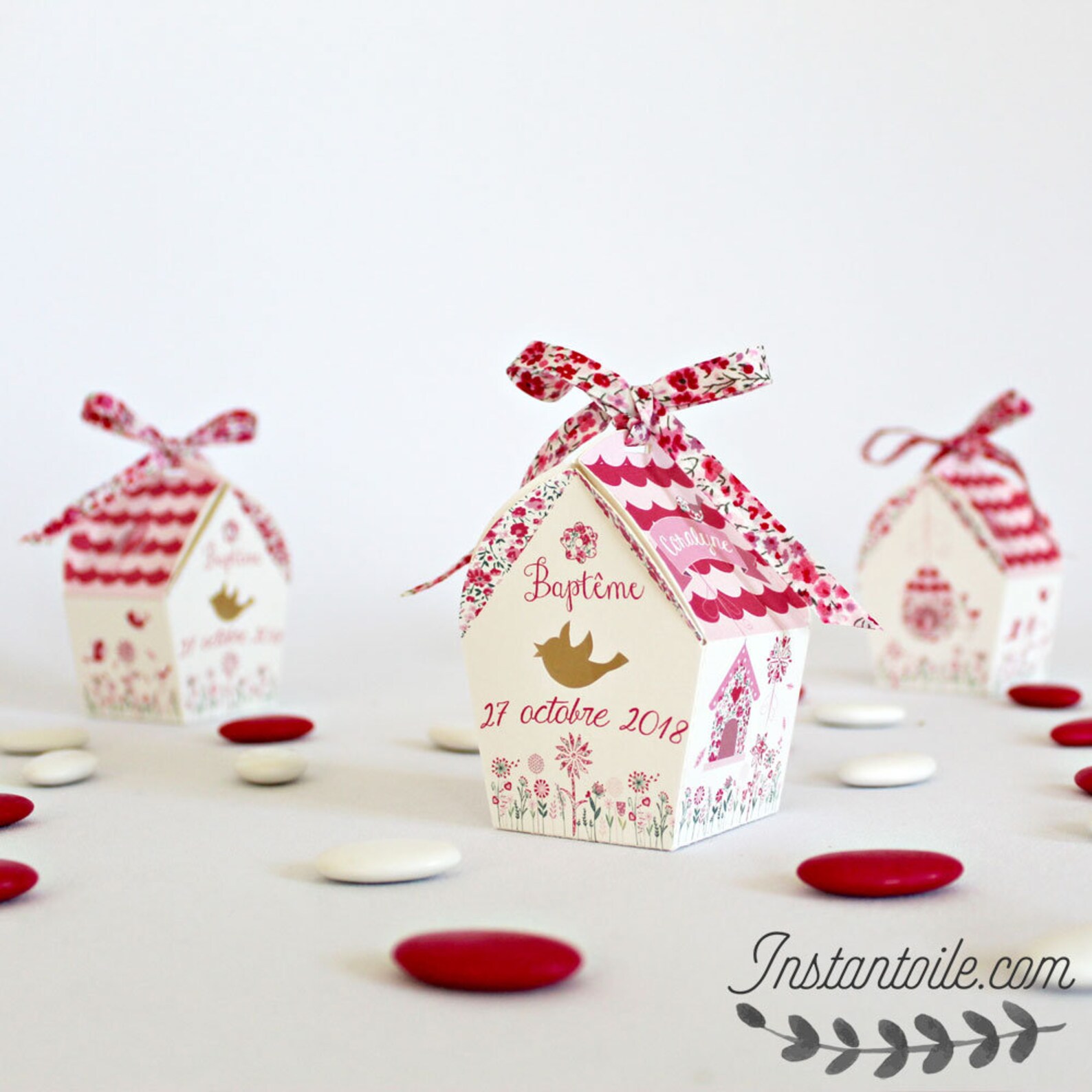 Livery Box Mounted Nest Box birds and Liberty Phoebe Red | Etsy