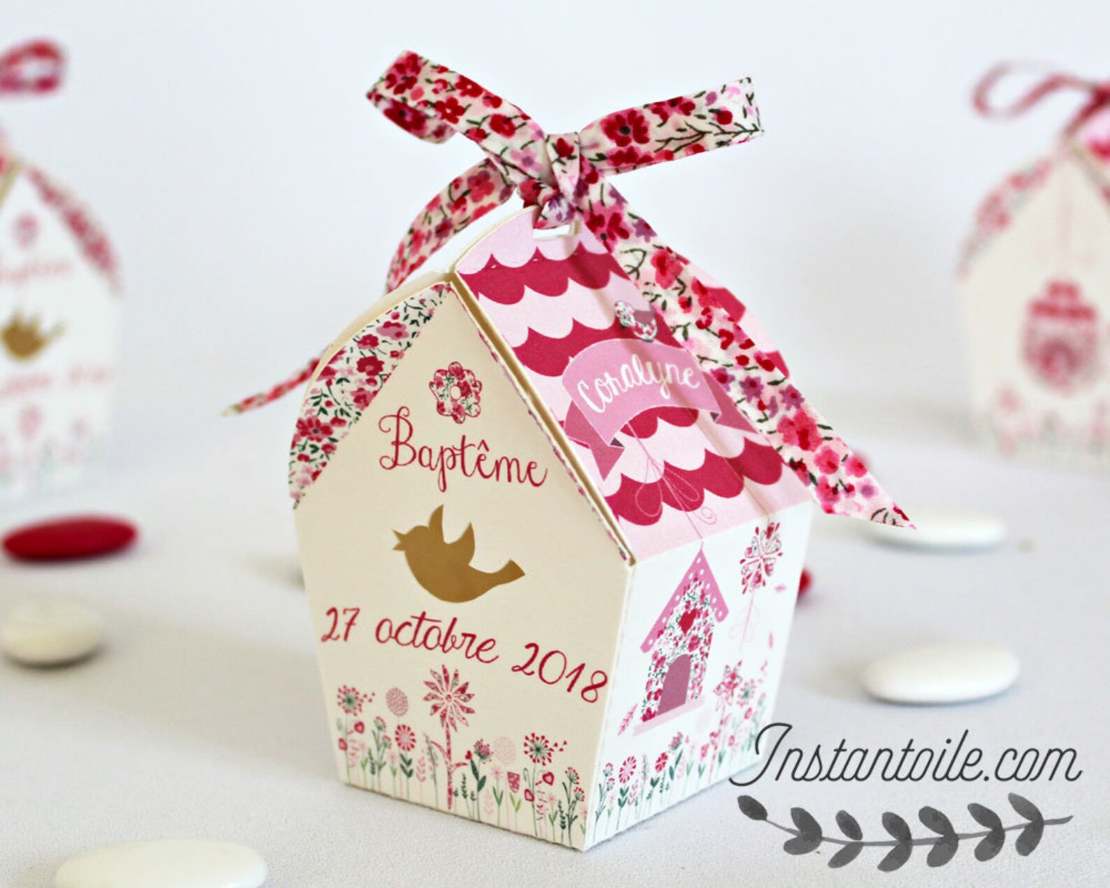 Livery Box Mounted Nest Box birds and Liberty Phoebe Red | Etsy