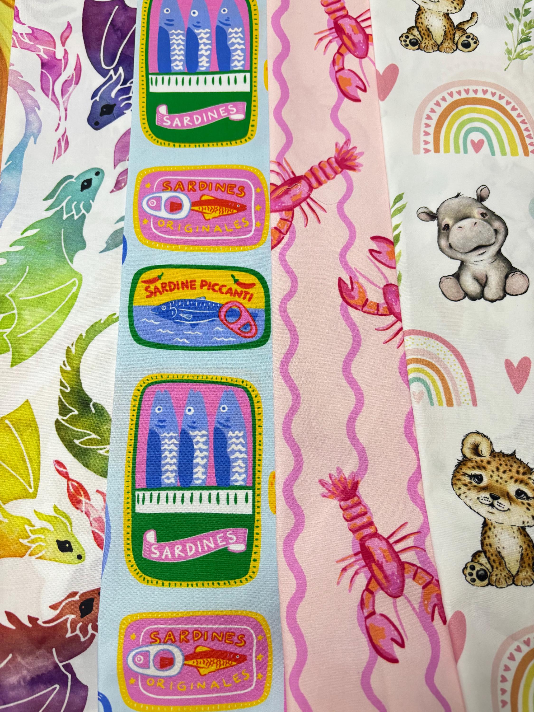 Surprise Fabric Bag – 4 Fat Quarters | Mixed 100% Cotton Fabrics - Etsy