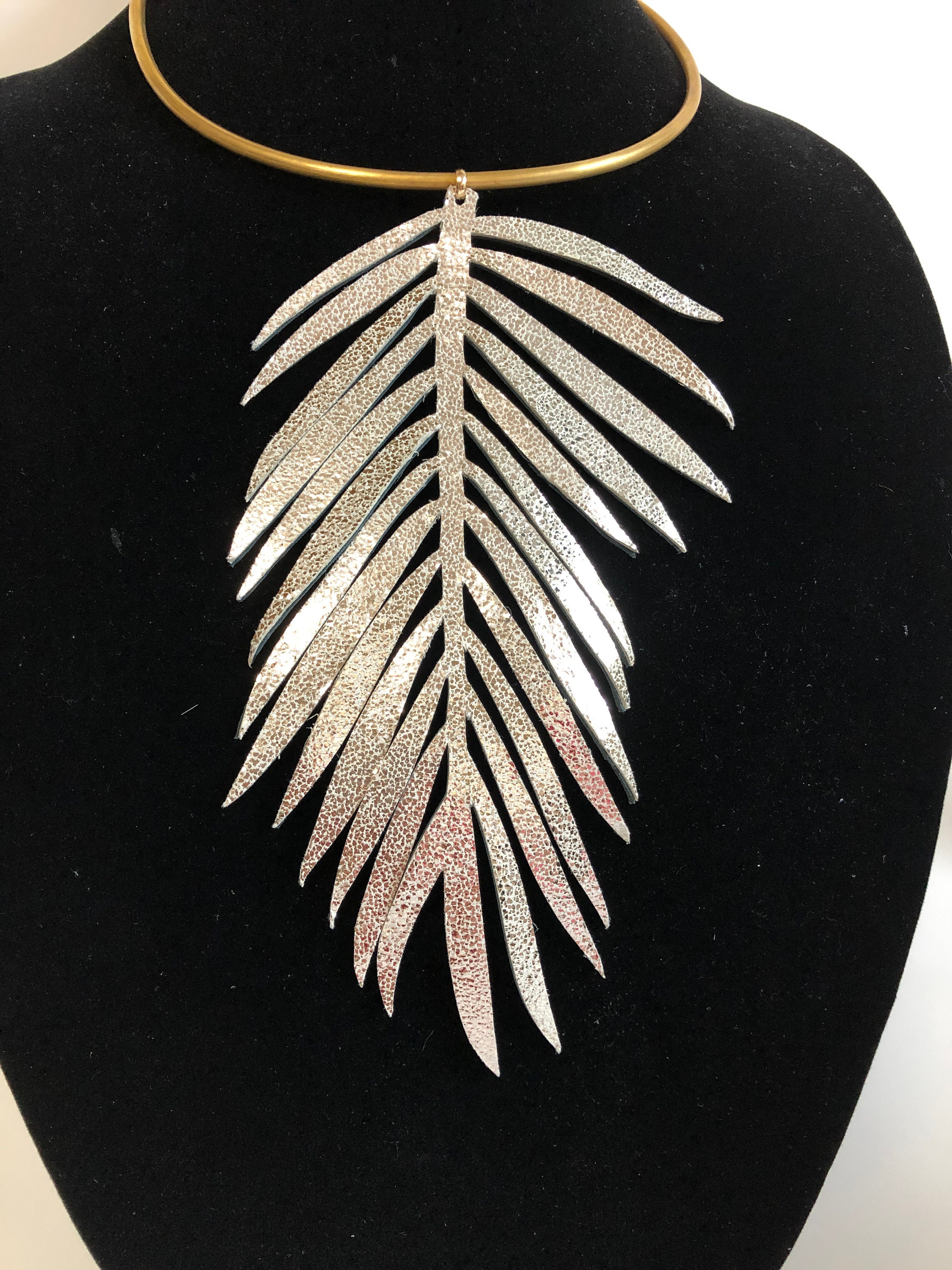 Reversible Italian Leather Fern Choker Necklace - Etsy