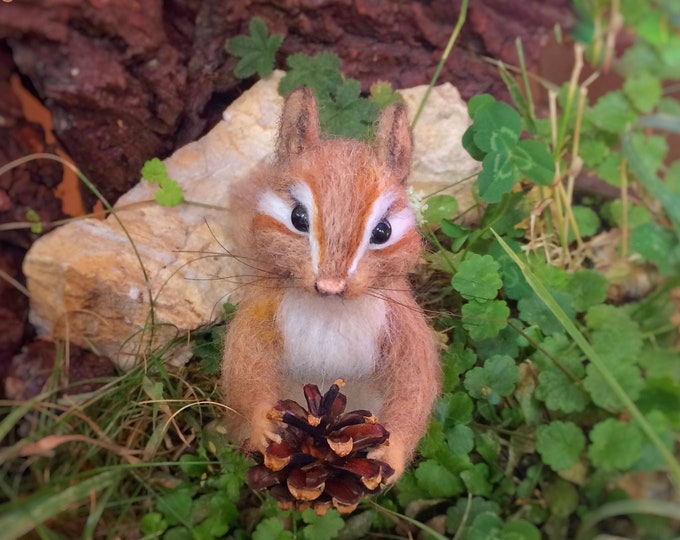 Sweet Handmade CHIPMUNK Sculpture Chistmas Decor Needle - Etsy
