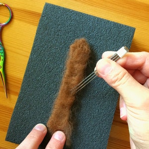 Needle Felted Bird Wings & Tail Craft Tutorial: Wool Wings Making Guide ...