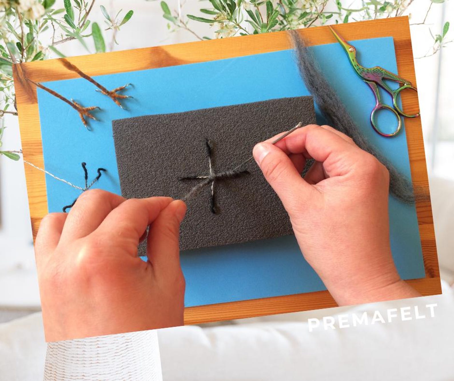 Needle Felted Bird Feet Craft Tutorial: Realistic Wool Toy Bird Legs ...