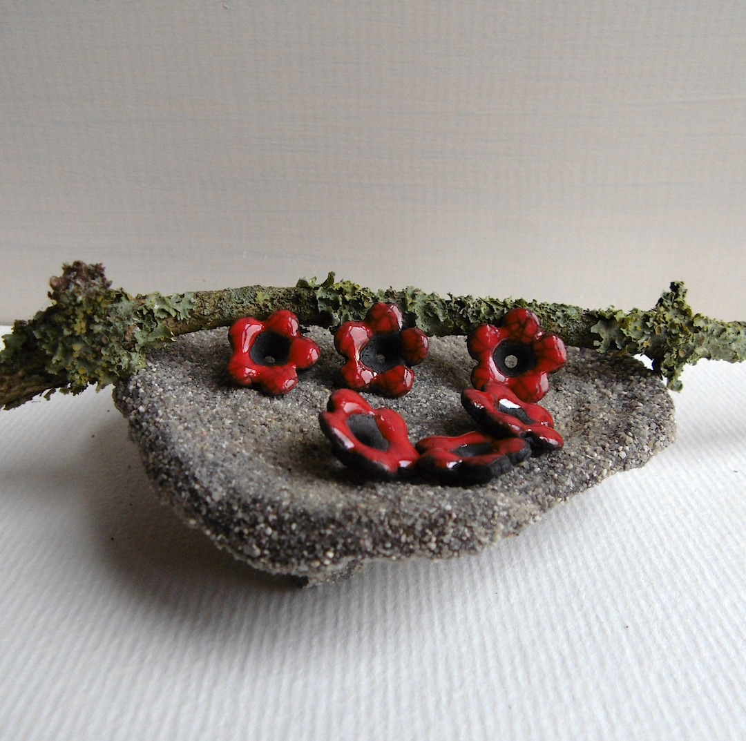 RED CERAMIC FLOWERS for Jewelry and Decoration Creations, Handmade in ...