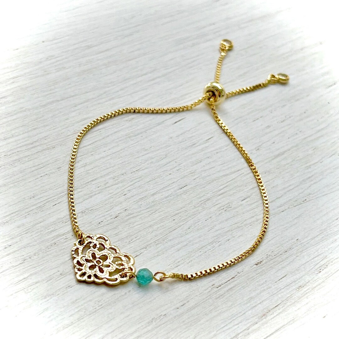 Golden Heart Bracelet Adjustable by Sliding Link With Floral Heart ...