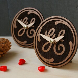 Custom Engraved Logo Clock Corporate Gifts With Logo Clock Wooden Desk ...