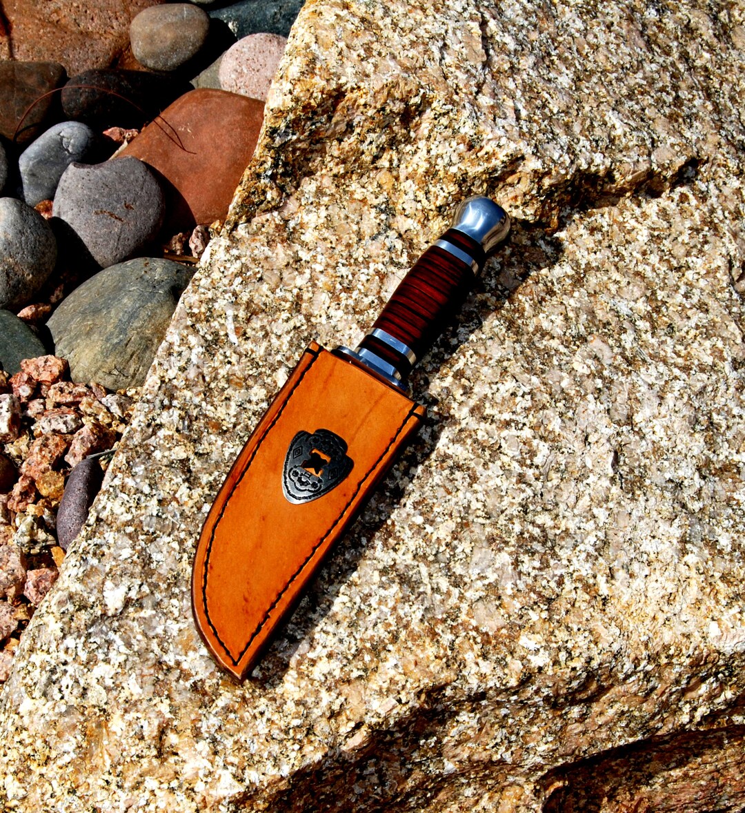 Custom Knife Sheath - Cool Combo Hunting Knife & Custom Leather Sheath ...