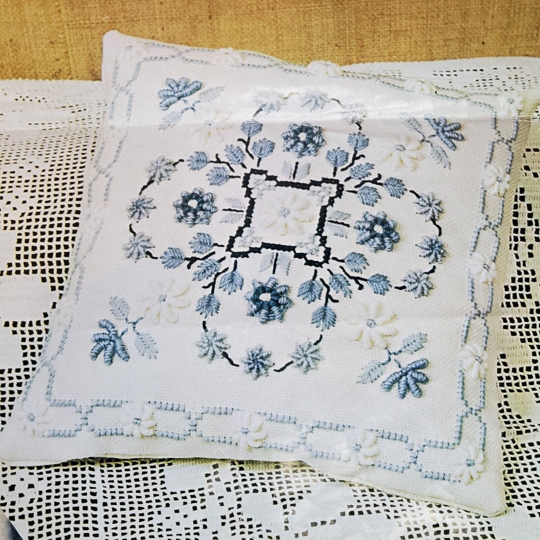 BMB Broderier Floral Cross Spindle Back Stitch Pillow Cover Norway Blue ...