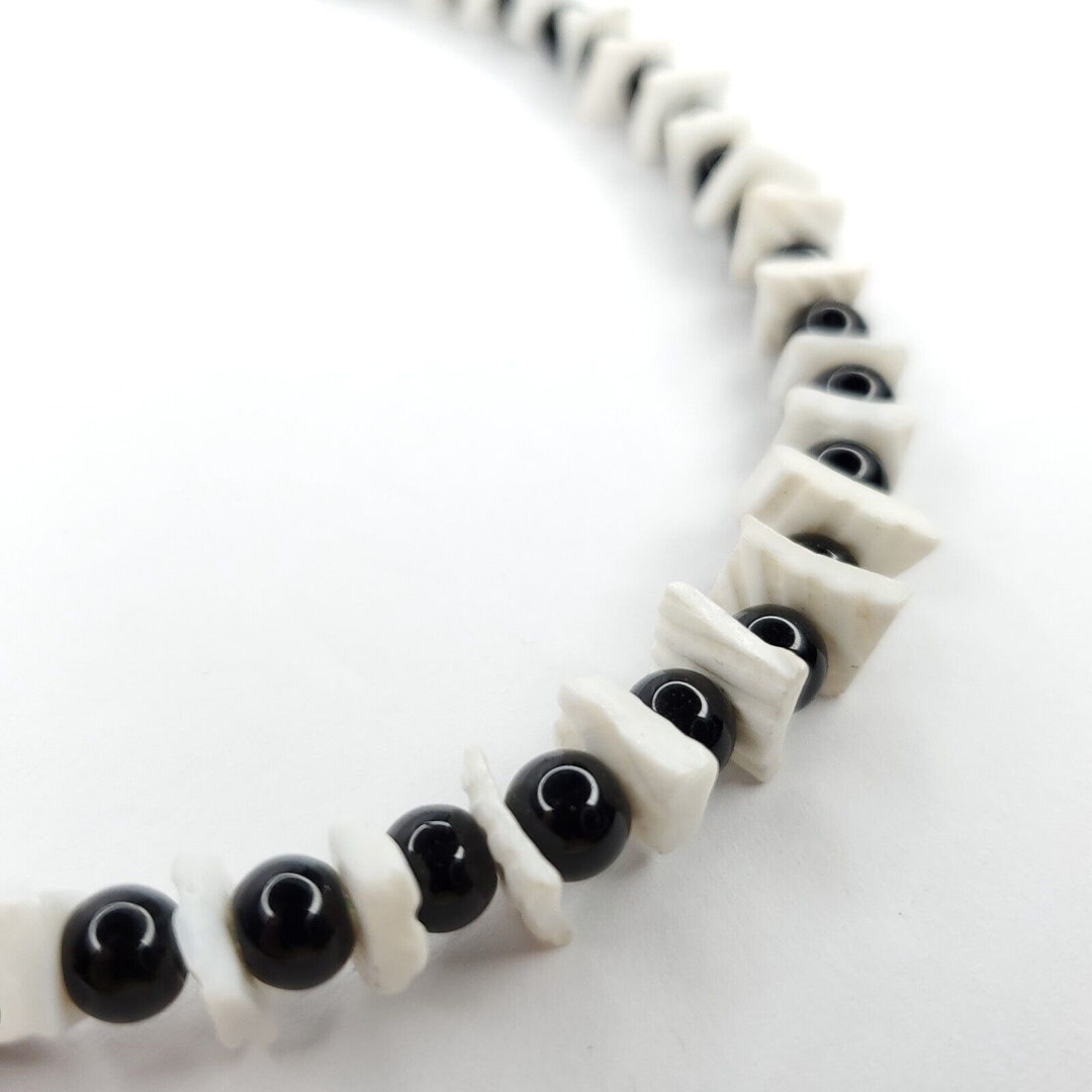 Vintage Puka Shell Chip Necklace Round Black Glass Beads Barrel Surfer ...
