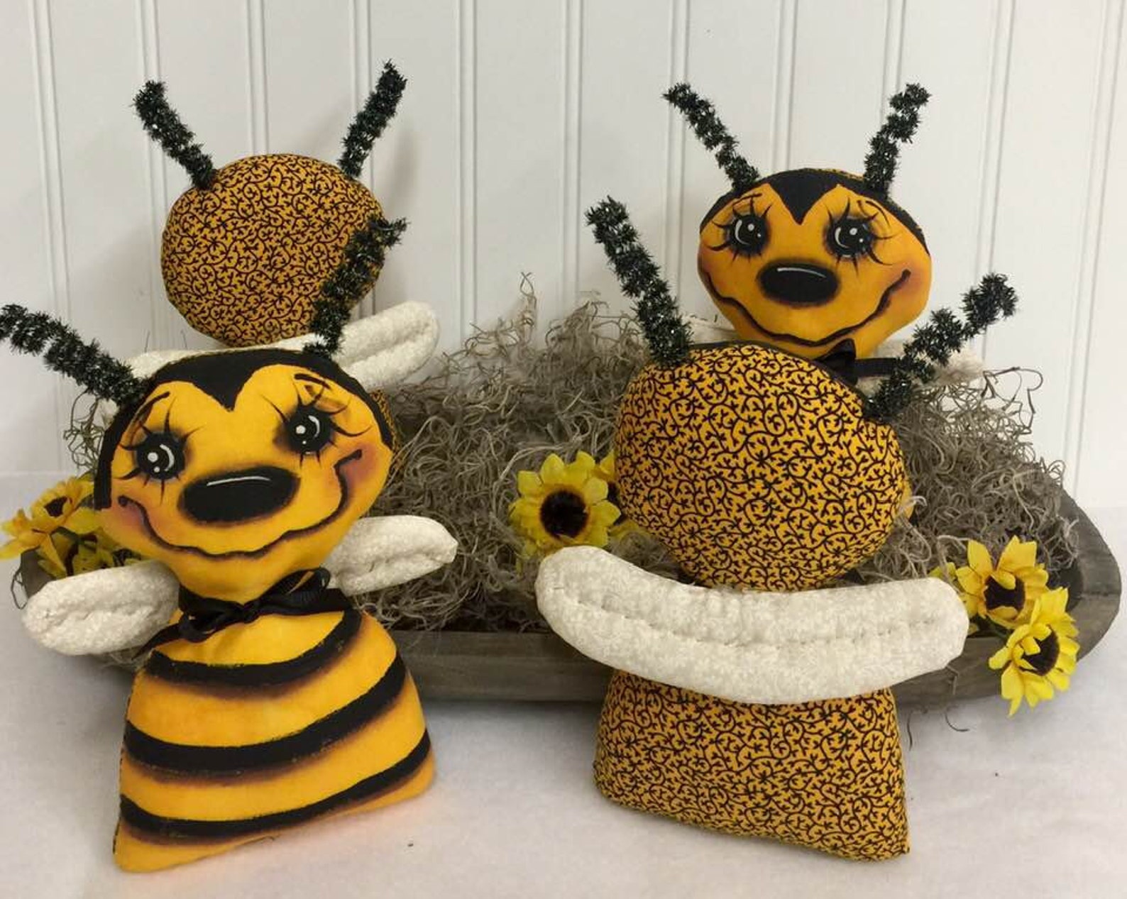 E Pattern, PDF Pattern, Digital Pattern, Bee Pattern, Primitive Bee ...