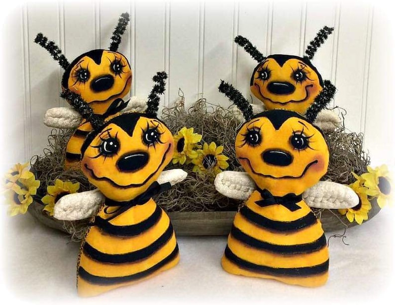 E Pattern, PDF Pattern, Digital Pattern, Bee Pattern, Primitive Bee ...