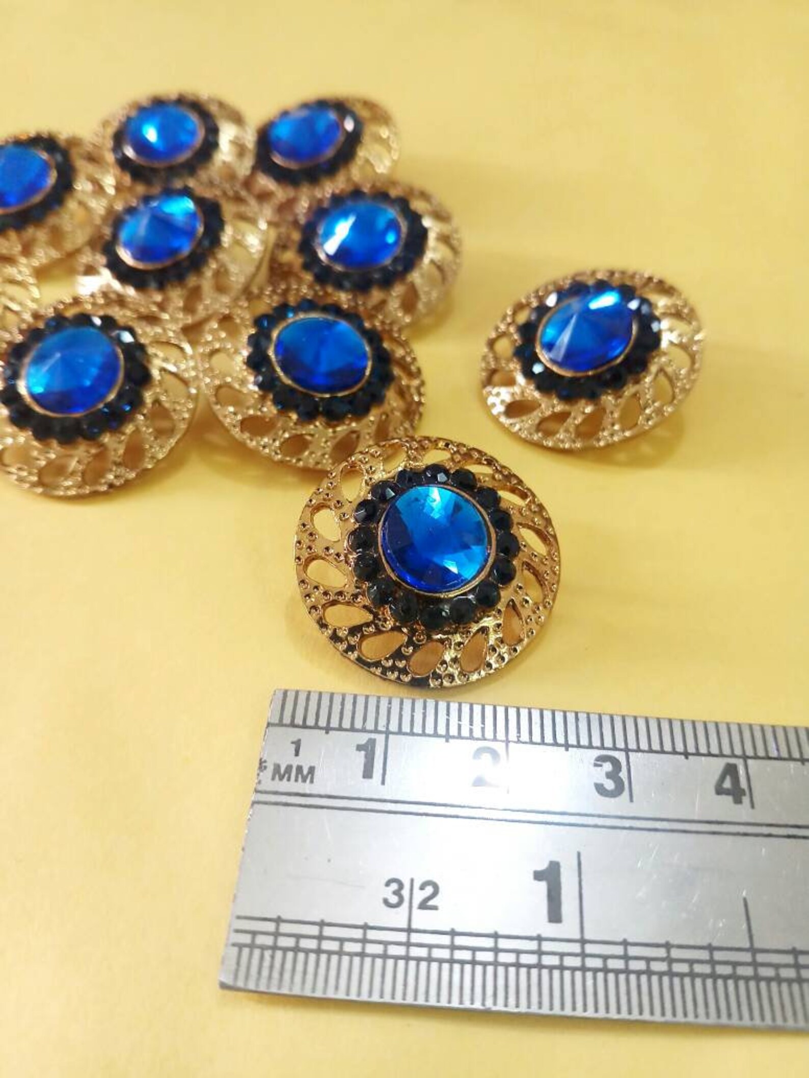Indian Stone Button,golden Handcrafted Button,embellishment Button ...
