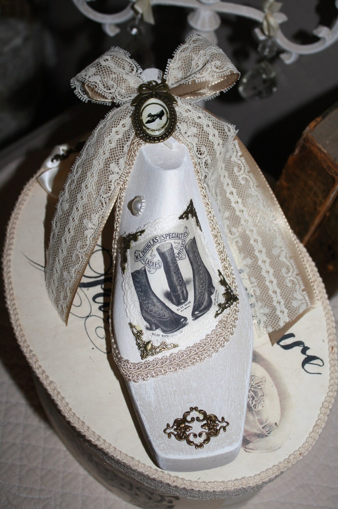 Old Shoe Tree, Shoe Shape, Shoemaker Object - Etsy