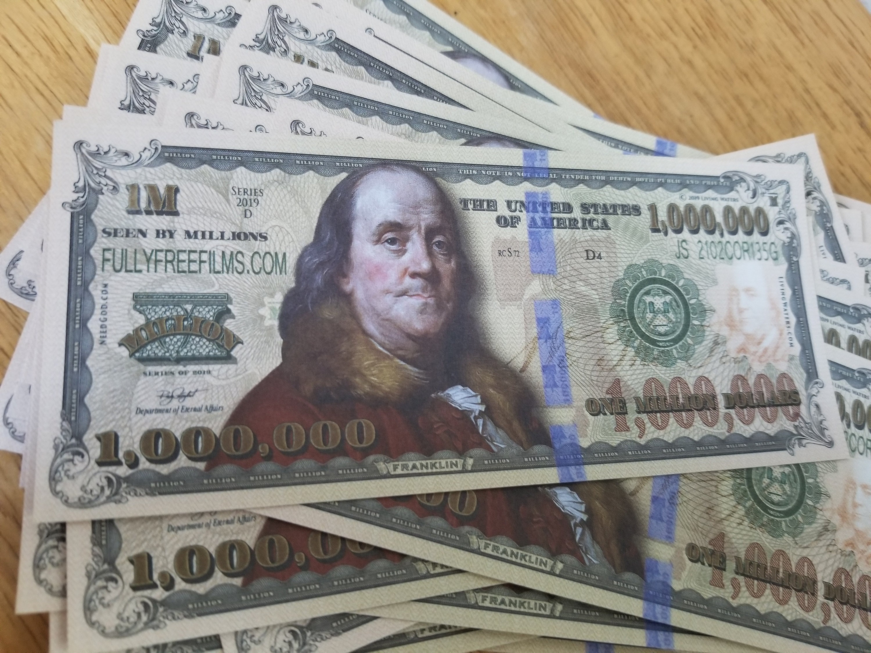 Package of 100 One Million Dollar Bill Gospel Tracts | Etsy