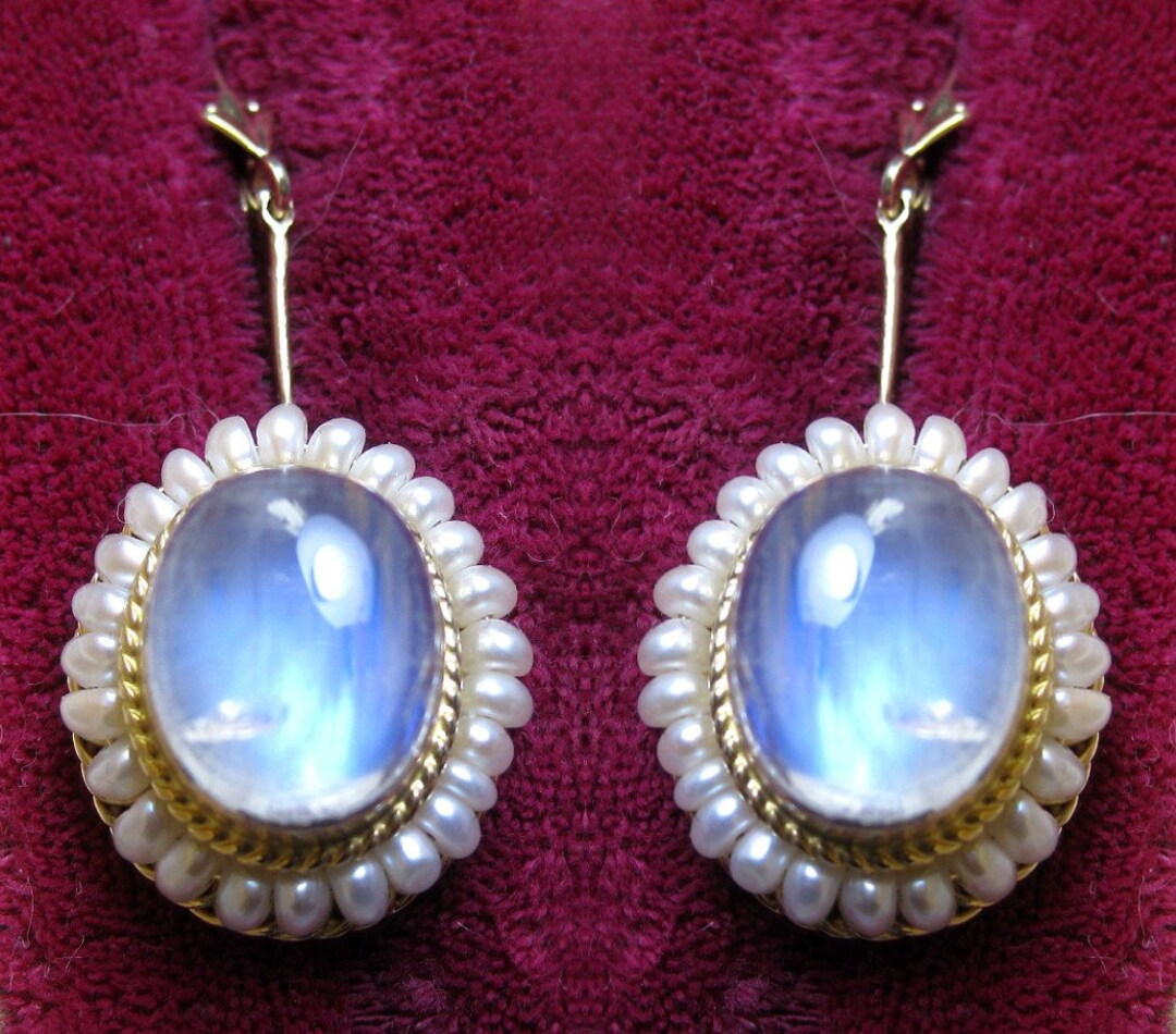 Stunning Estate Vintage 14k Gold Big Fiery Blue Moonstone Seed Pearls ...