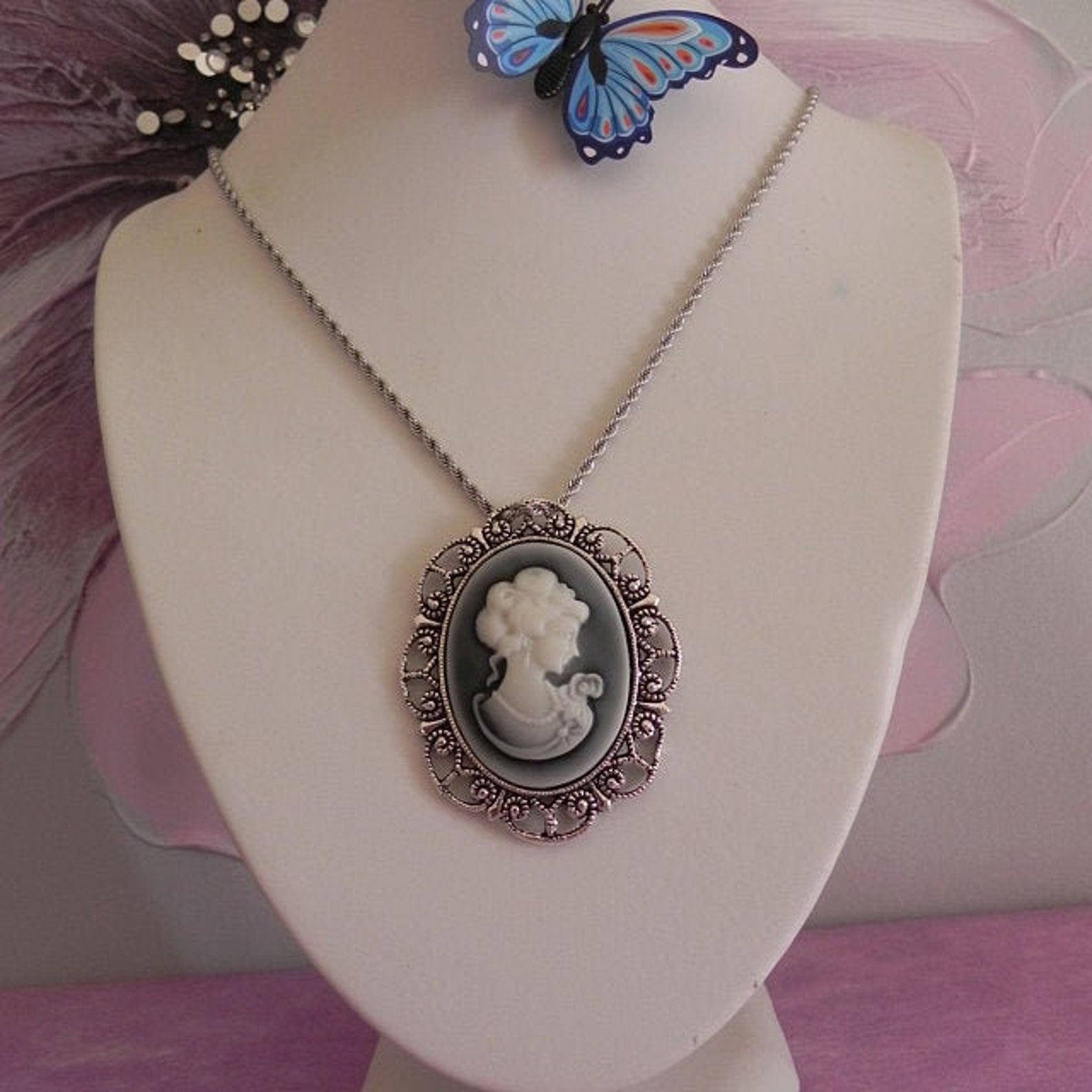Black Cameo, Green Cameo, Pink Cameo, Gold Cameo, Silver Cameo, White ...