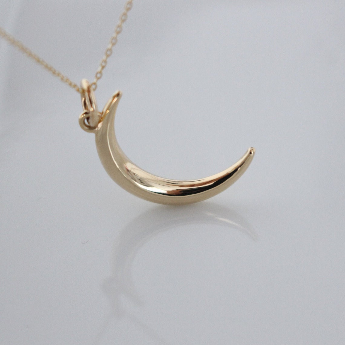 14K18K solid gold crescent moon pendant necklace/ moon | Etsy