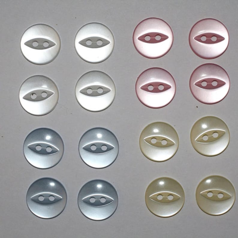 Lot of 80 Fish Eye Buttons With Two Holes 11mm or 14mm Lot G / Child ...