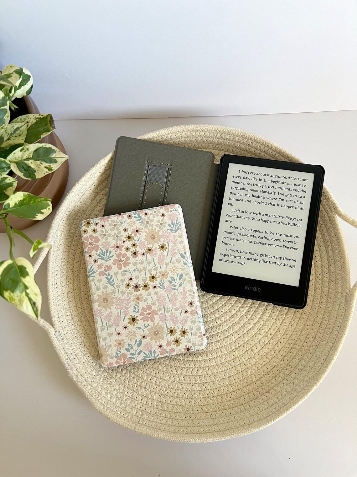 Floral Kindle Paperwhite Case, Neutral E-reader Cover - Etsy