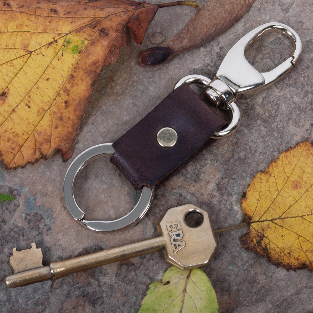 Heavy Duty Full Grain Leather Keychain Clip Hook. Safety Key Ring to ...