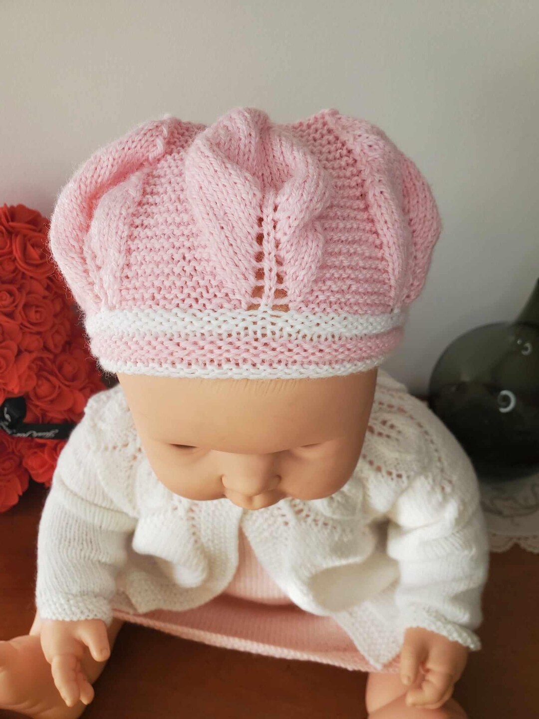 Béret Pour Bébé ROSE Et BLANC En Laine Spéciale Layette Et Tricoté à La ...