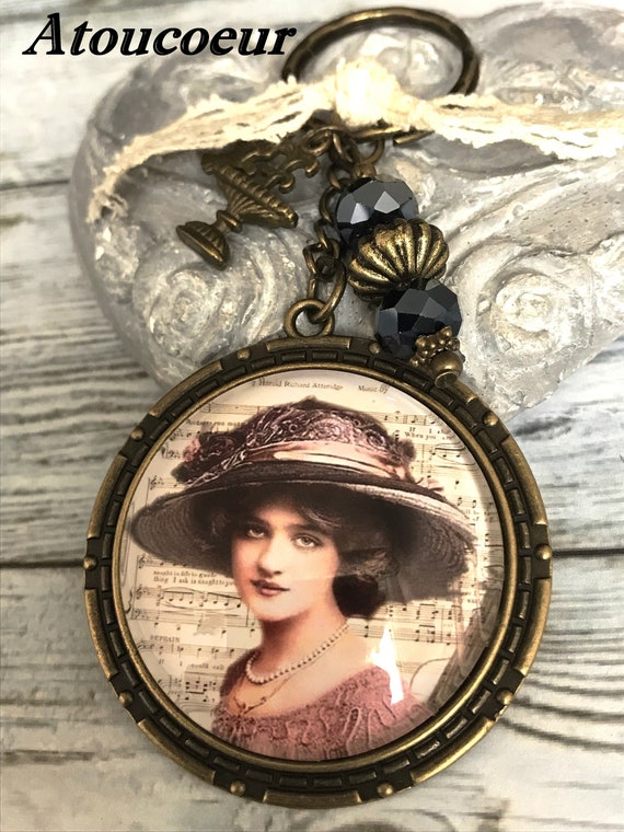 Cabochon Keychain the Keychain Ride Romantic Vintage - Etsy UK