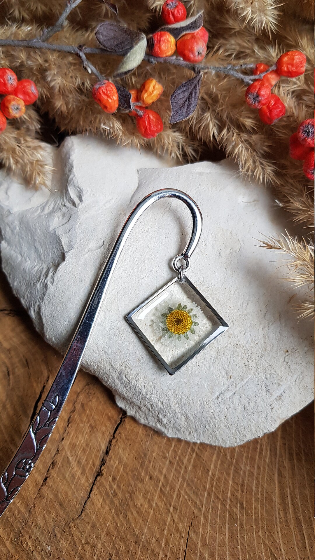 Dried Daisy Flower Bookmark. Square Bookmark. Flower Bookmark ...