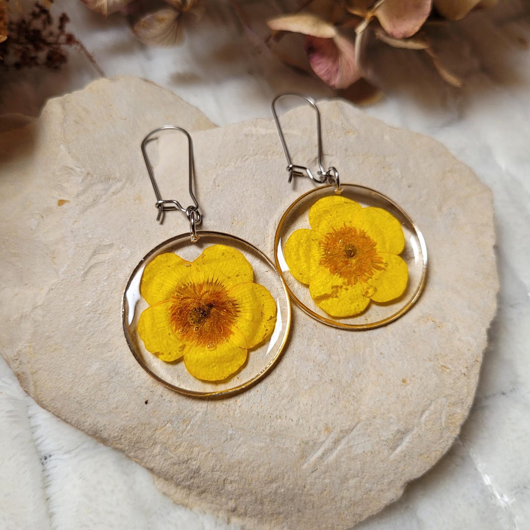 Dried Buttercup Flower Earrings With Stainless Steel Hook - Perfect for ...