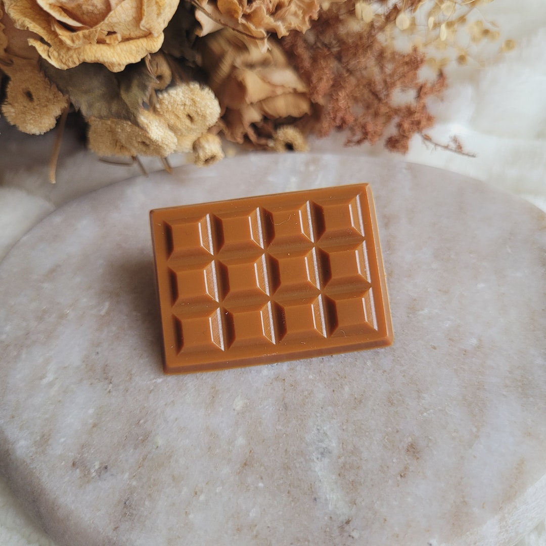 Dulcey Mini Chocolate Bar Pin. Dulcey Chocolate Bar Brooch. Resin ...