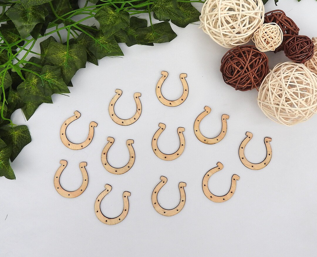 Wedding Table Confetti, Wedding Day Decor, Lucky Horseshoe, Bride and ...