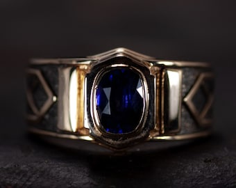 10K Gold Men's Signet Ring With Cabochon Lab-created Sapphire ...