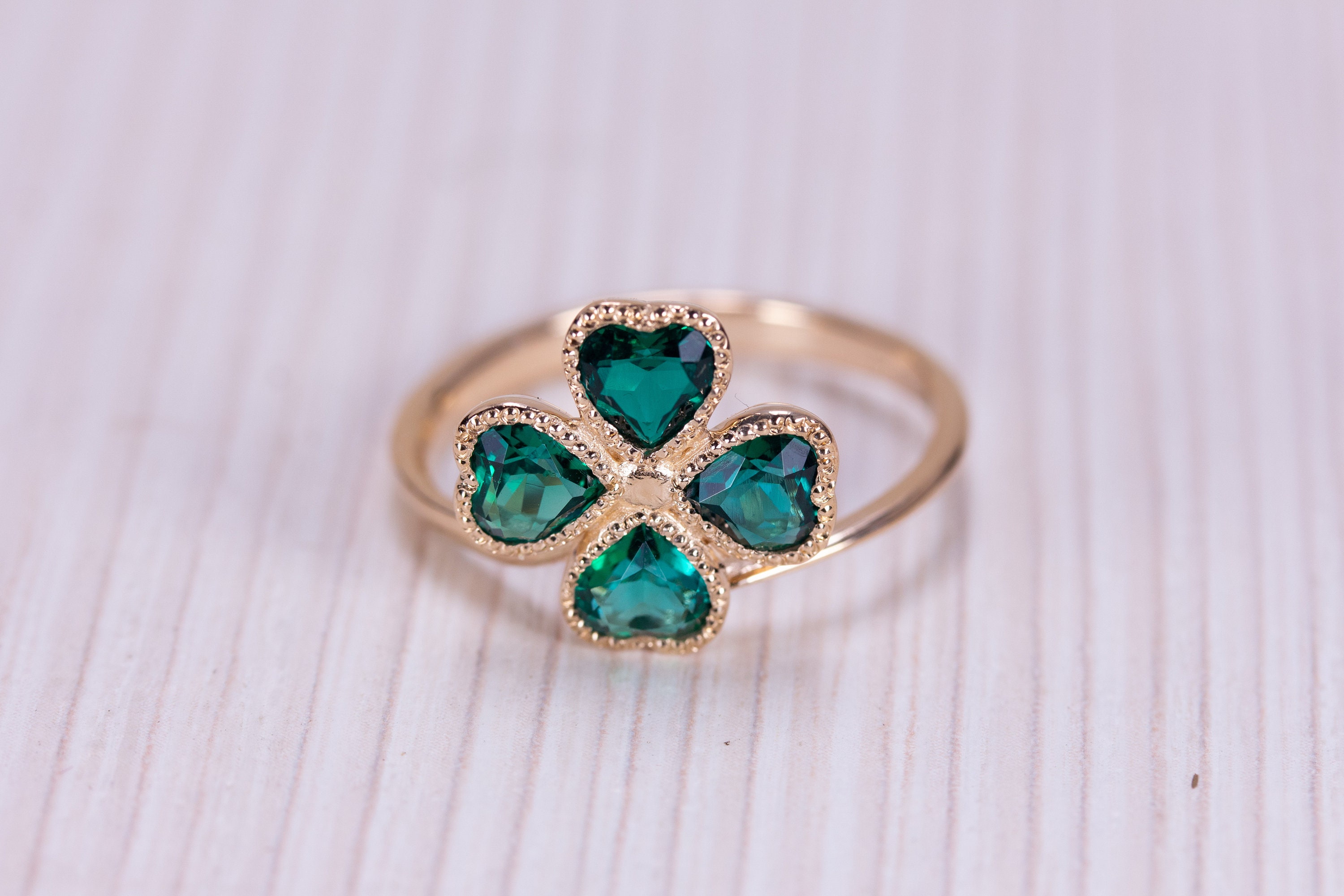 Emerald Clover Solid Gold Ring. Gold Clover Ring. Celtic - Etsy