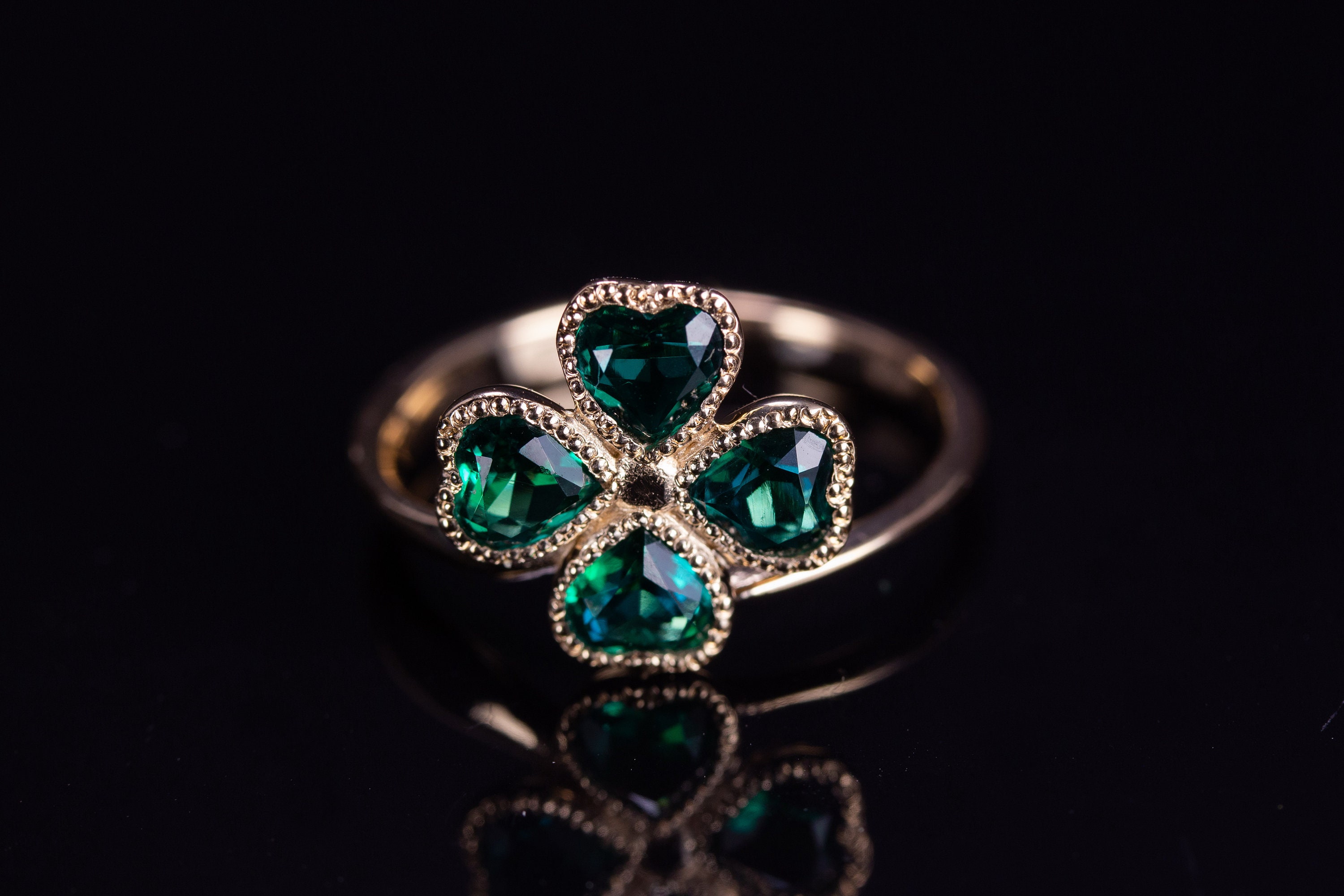 Emerald Clover Solid Gold Ring. Gold Clover Ring. Celtic - Etsy