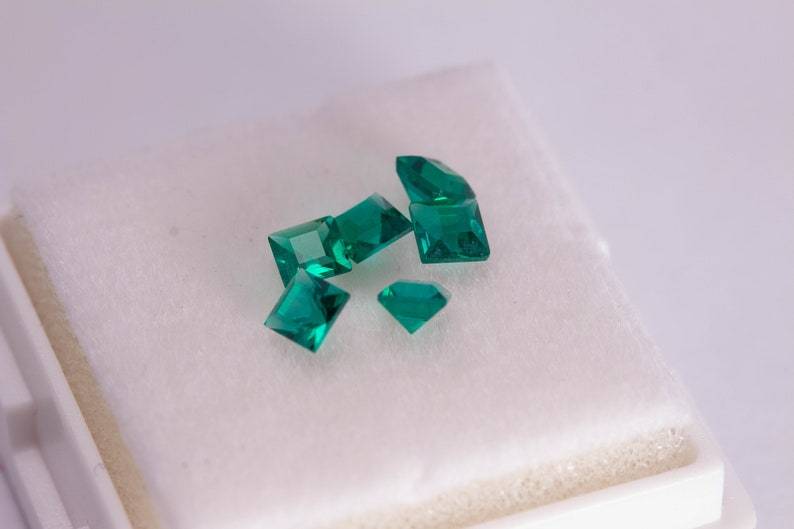 Lab Created Emerald | Hydrothermal Emerald | Square Shape AAA+ Quality ...