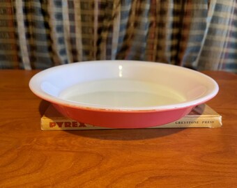 Vintage PYREX Pie Plate All Caps PYREX Scalloped Rim and Handles ...