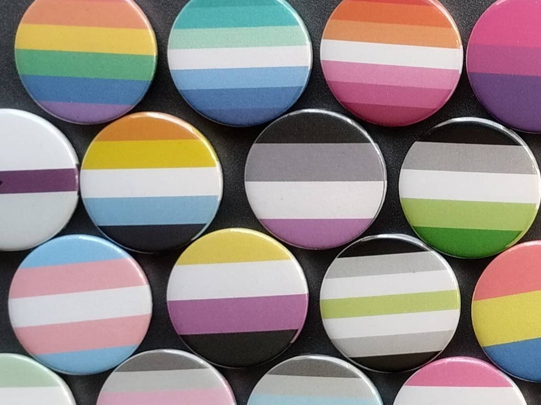 Pines del Orgullo LGBT / Pequeños botones pinback / Insignias de 25 mm ...
