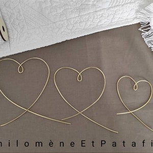 Coeur en fil de fer pour décoration murale. Déco en fil de fer avec ...