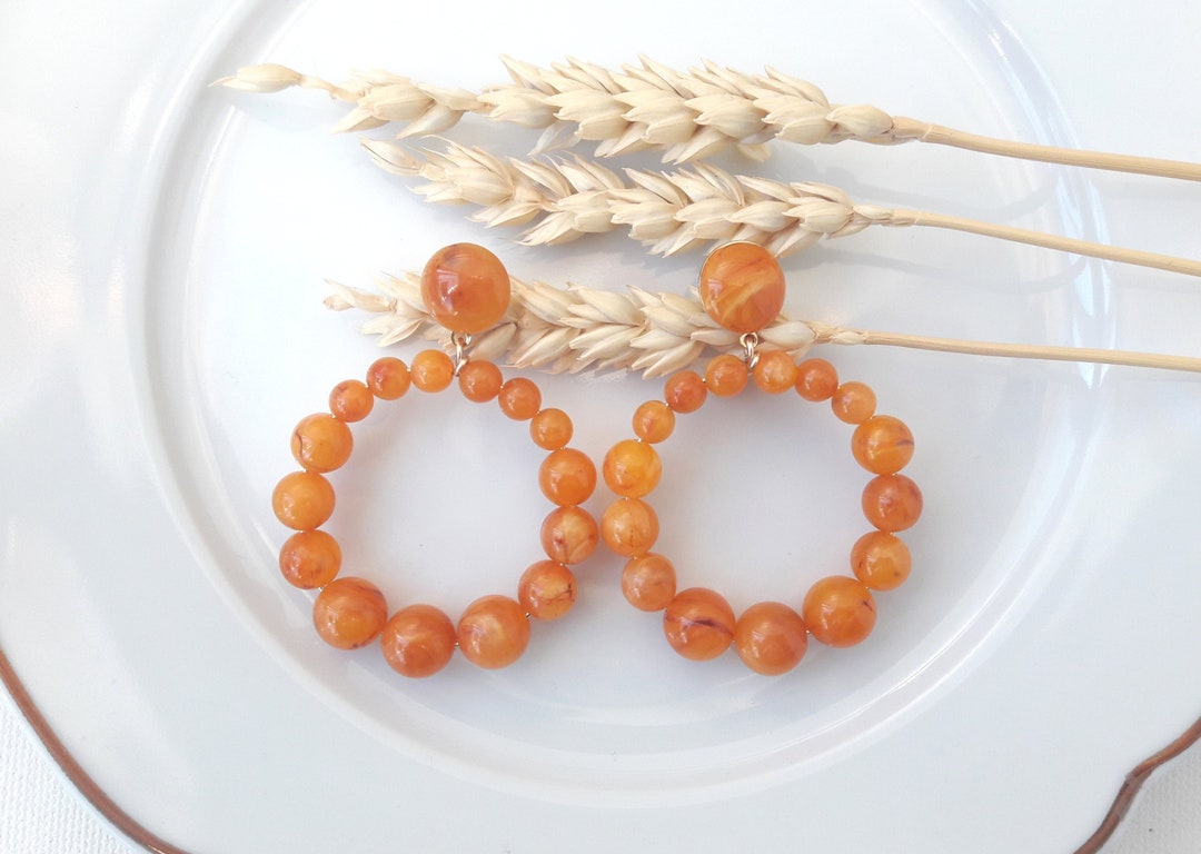 Earrings medium Model Creole Amber Beads Marbled Apricot in Resin Vintage Spirit - Etsy