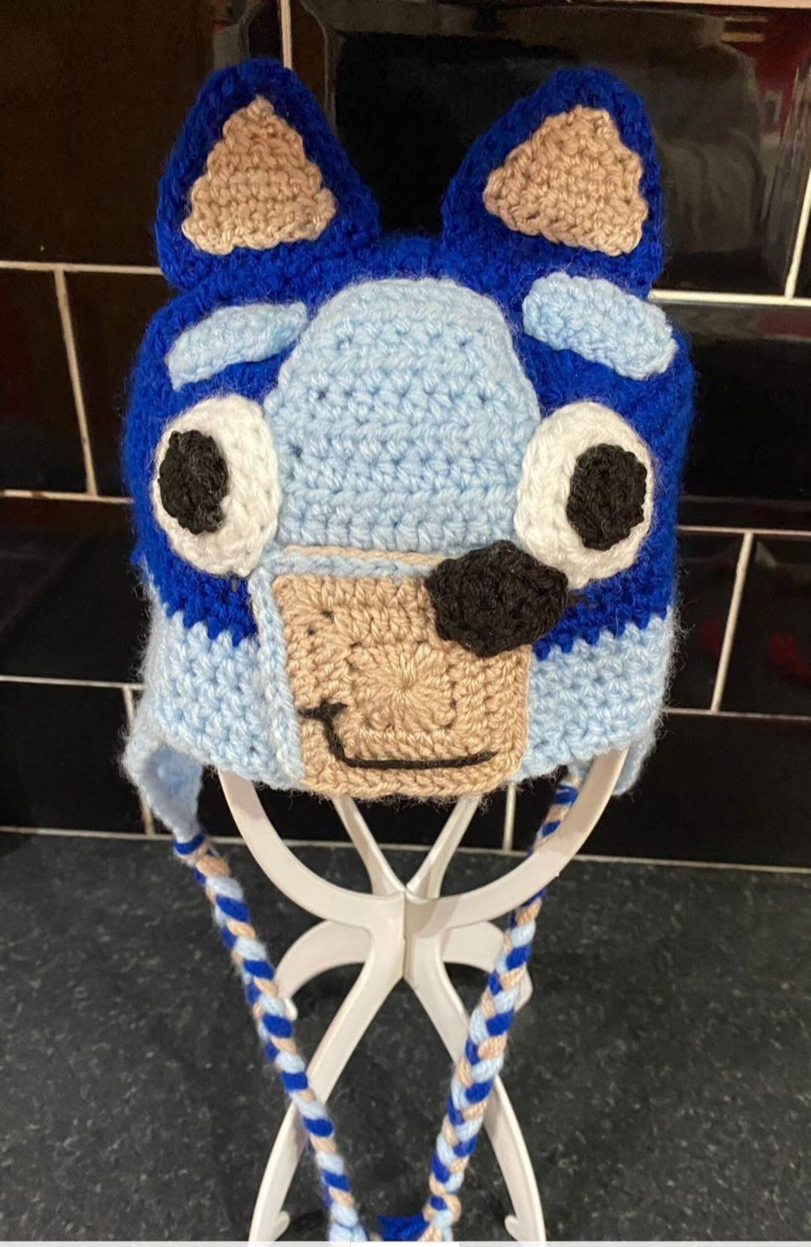 Bluey and Bingo Hat and Scarf - Etsy UK