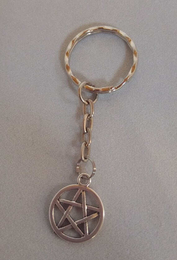Circled Pentagram Key Ring Pagan Protection | Etsy