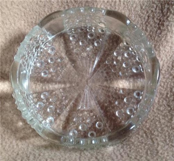 Small decorative vintage round glass dish trinket / d… - Gem