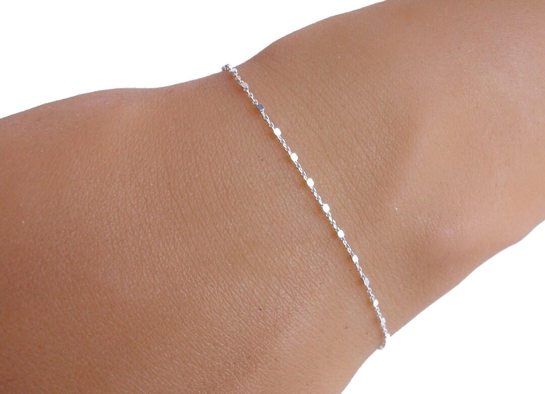 Bracelet minimaliste Argent, Chaine petites perles carrées, Bracelet ...