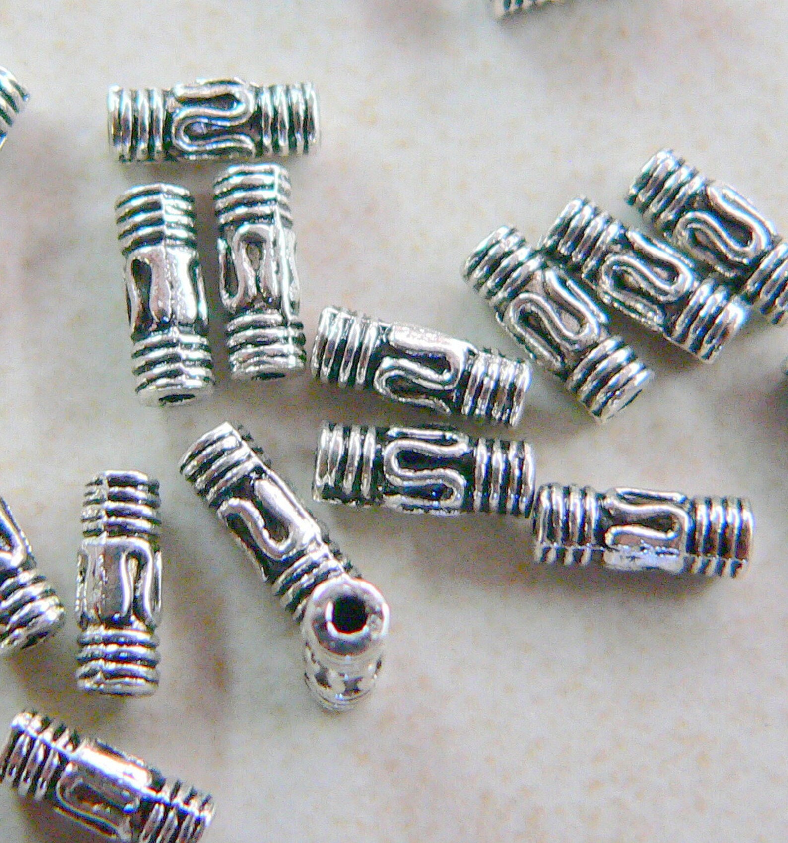 25 Tube Beads in Gold, Bronze and Antique Silver Metal 8x3mm - Etsy