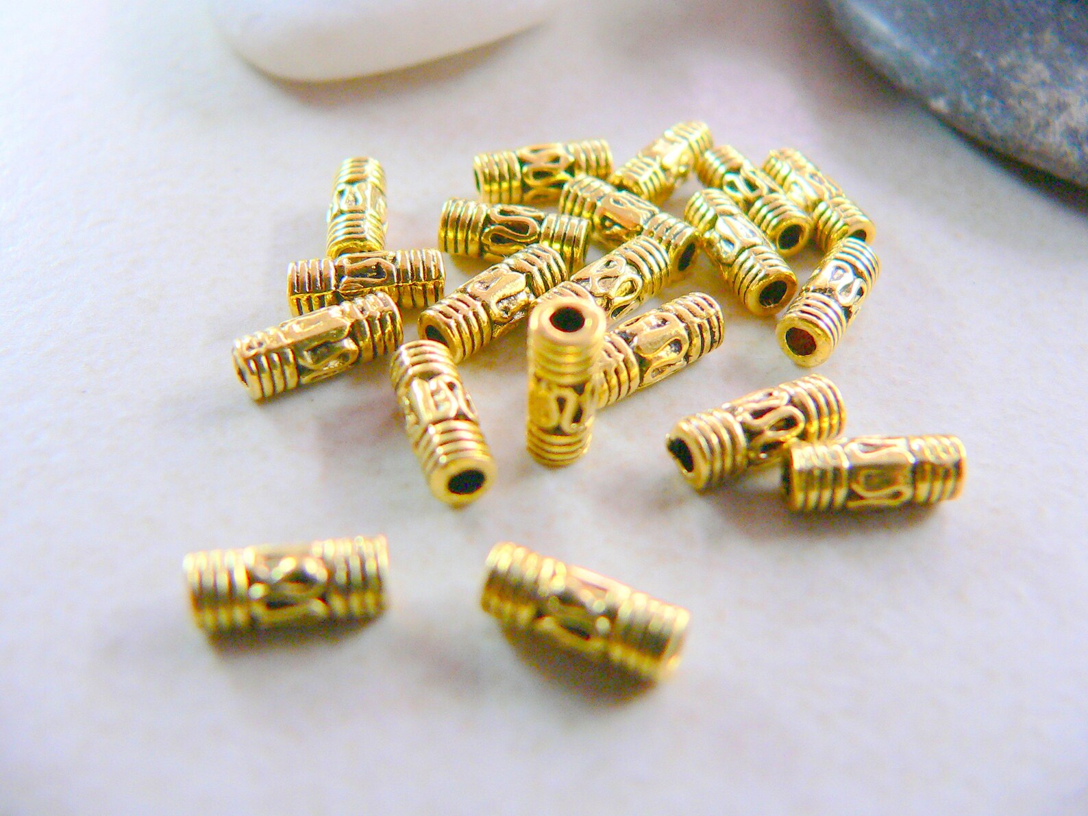 25 Tube Beads in Gold, Bronze and Antique Silver Metal 8x3mm - Etsy