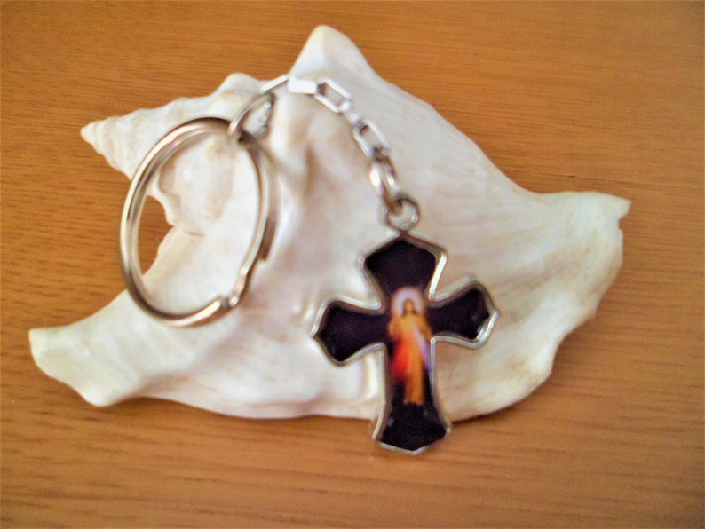 Porte Clés Croix Jésus Divin Double Face en Email et Acier | Etsy France