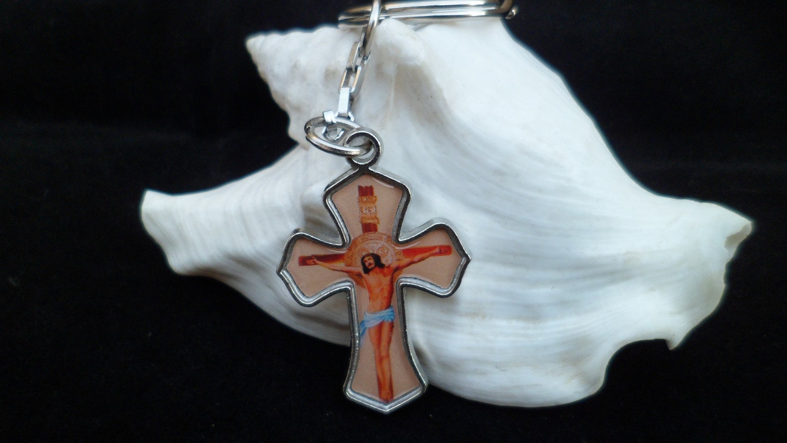 Porte Clés Croix Jésus Divin Double Face en Email et Acier - Etsy France