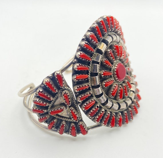 Violet & Jeffrey Begay, Sterling Silver and Coral Clu… - Gem